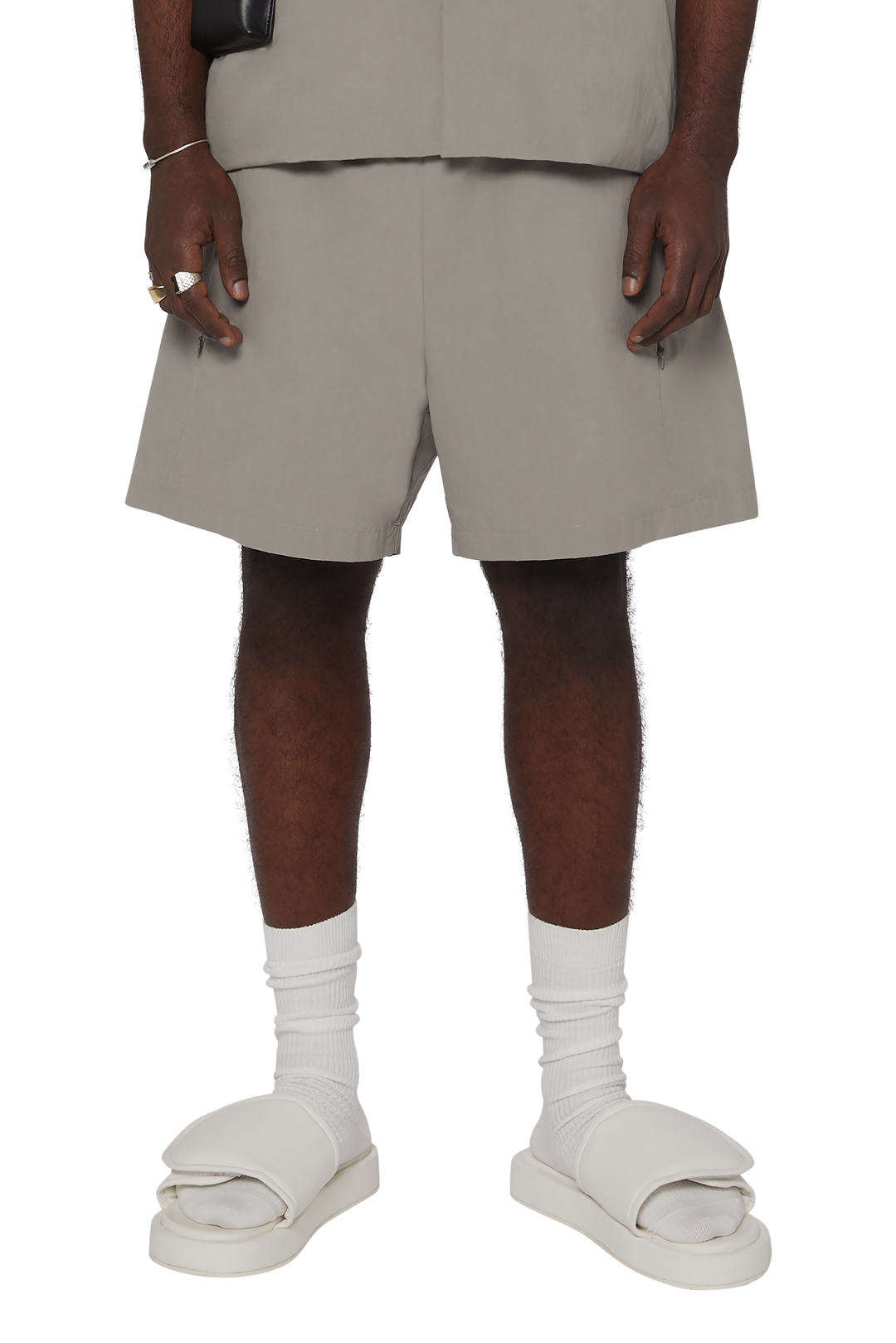 About Us | Luxury Mens & Women's Staples | Seventhstores